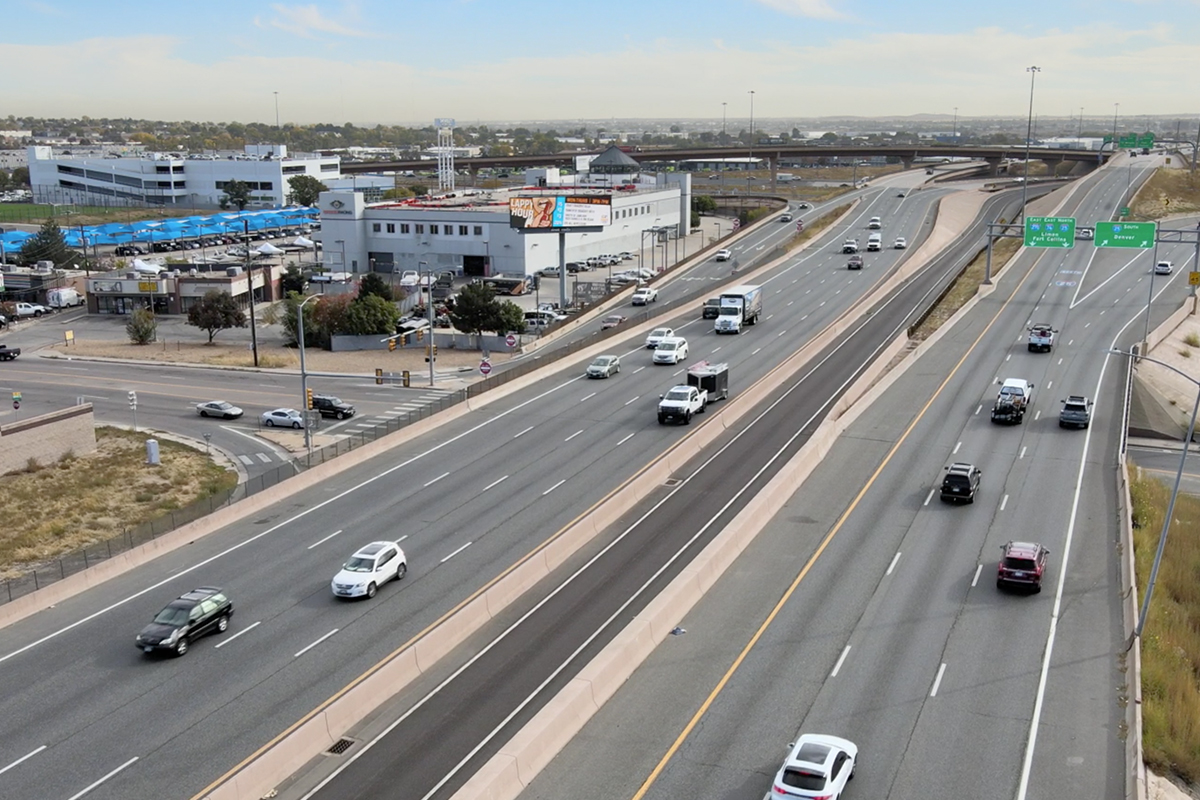 Digital Billboard UN1001A – Street Media Group